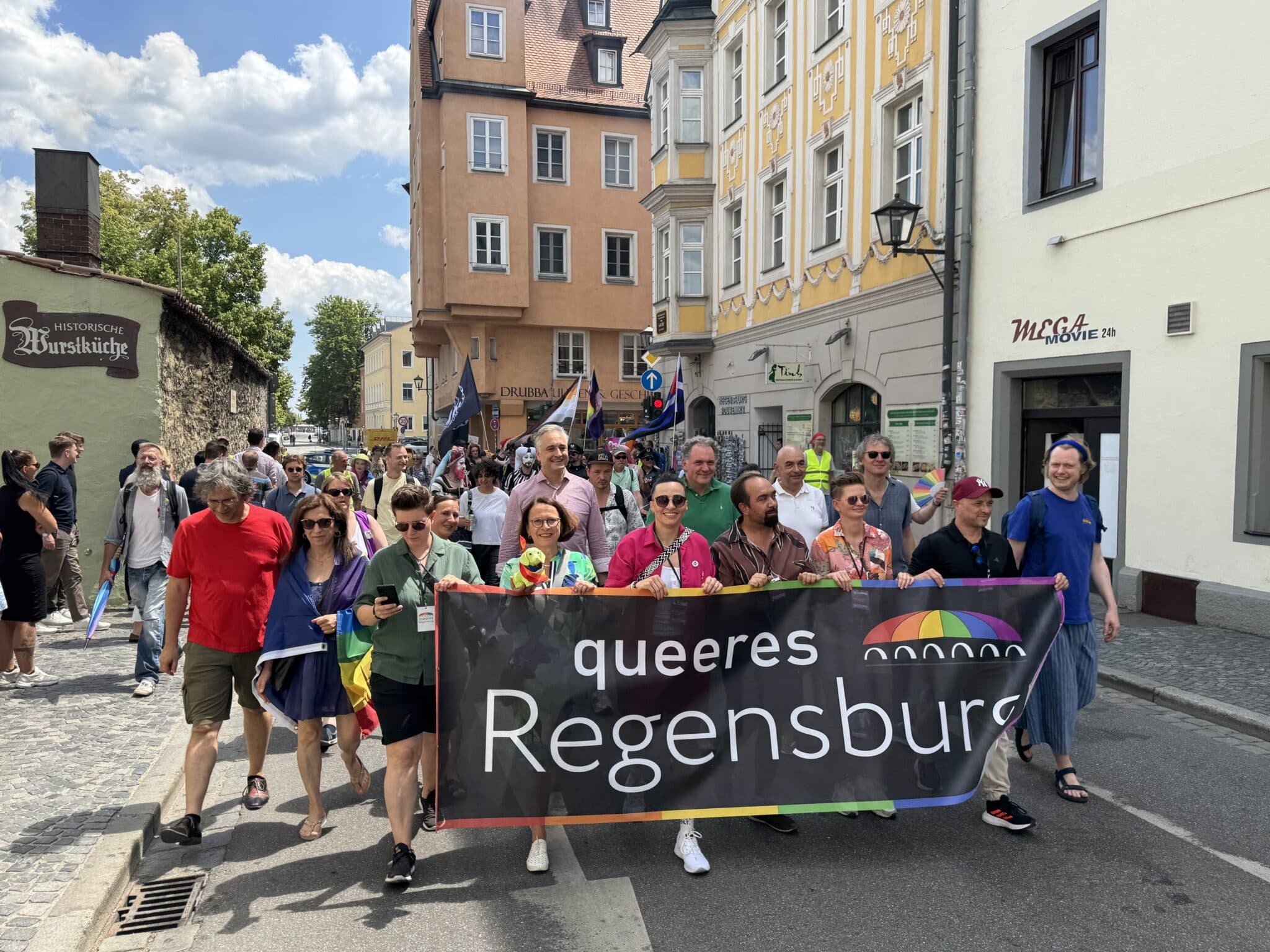 Teilnehmer-Rekord beim Regensburger CSD » Regensburg Digital