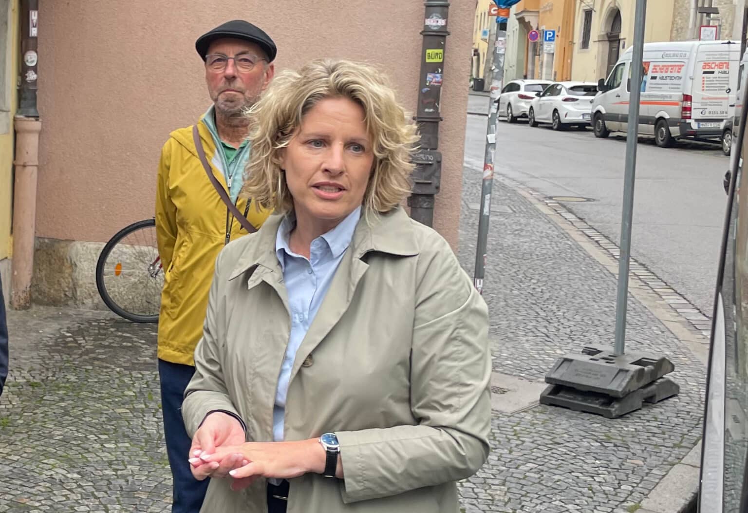 Nach Verhaftung der Vorsitzenden der Tafel Regensburg: Flucht nach vorn ...